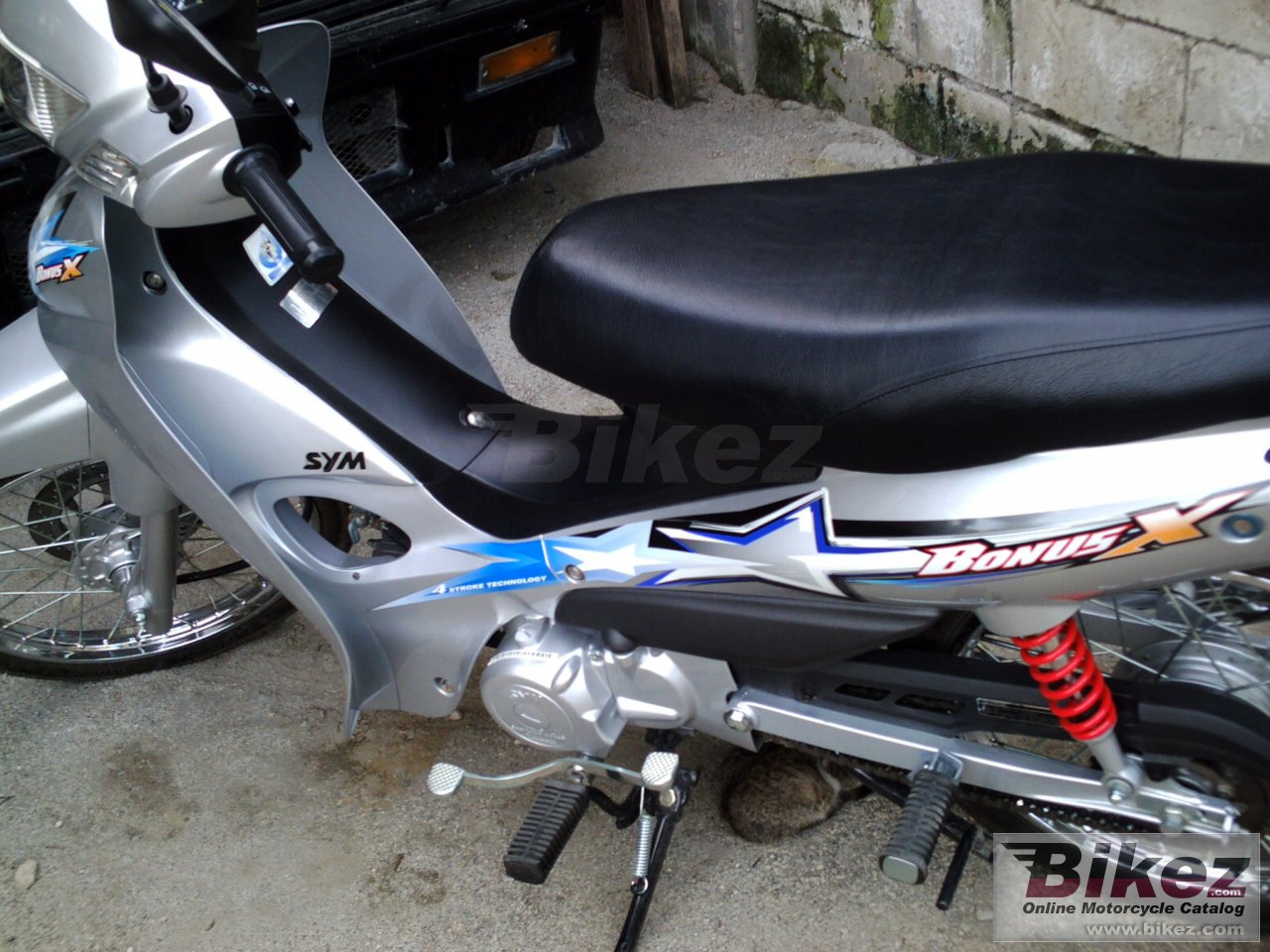 Sym Bonus 100 poster